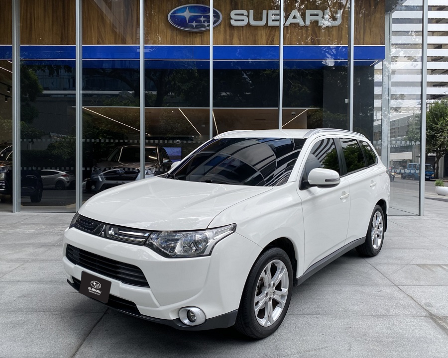 Subaru Seminuevos: Mitsubishi Otlander 2.4L GLX 4x4